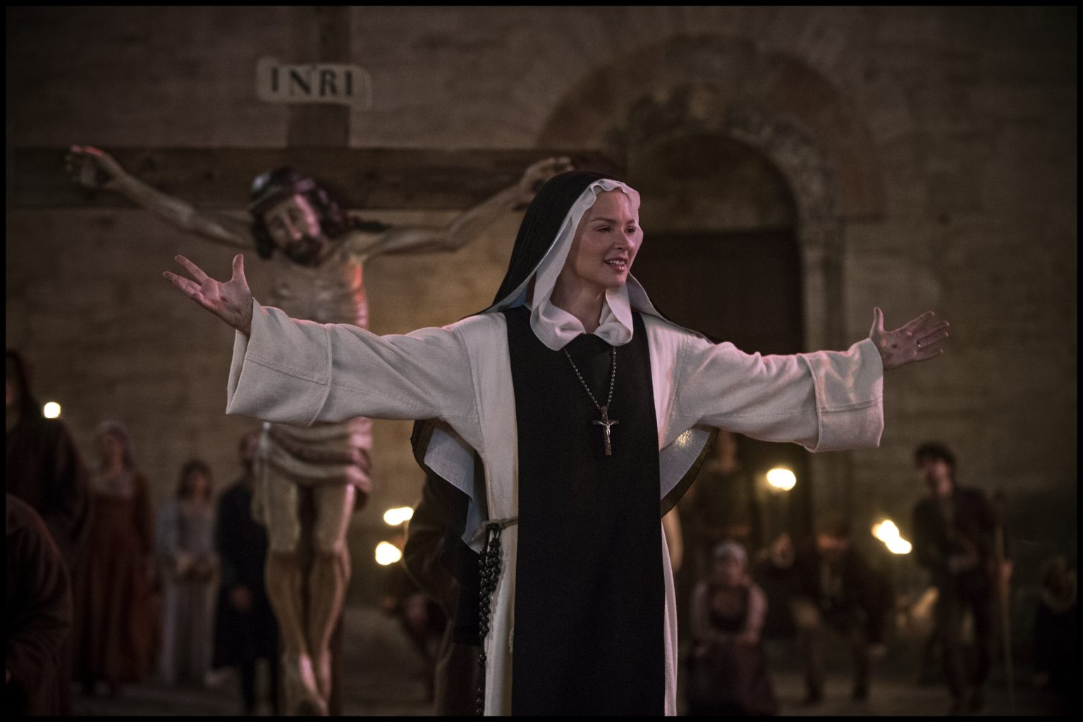 "Benedetta", la irreverente e incitadora monja del Renacimiento ...