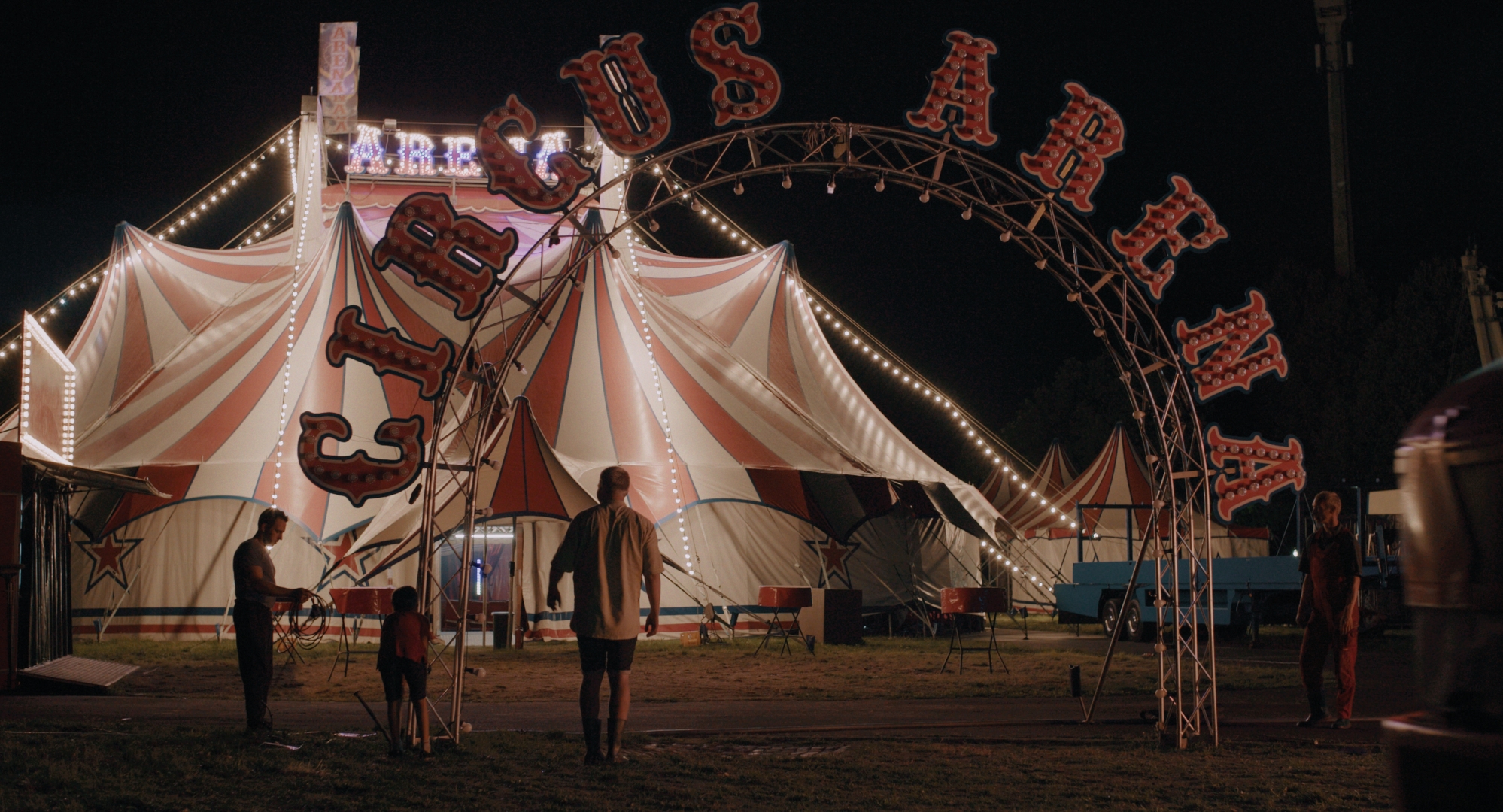 'Circusboy', una bella historia sobre la vida de un circo berlinés ...